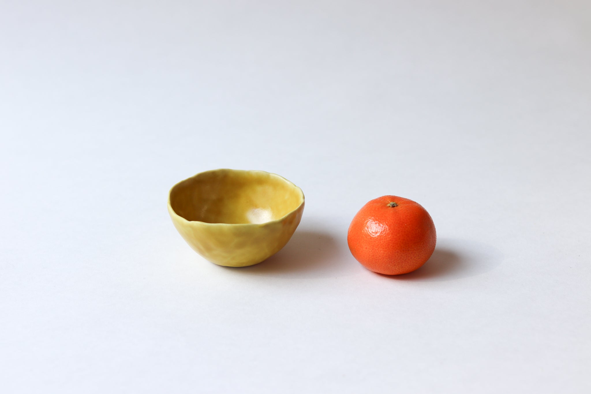 Little Pinch Bowl - Daybreak – Elizabeth Benotti Ceramics
