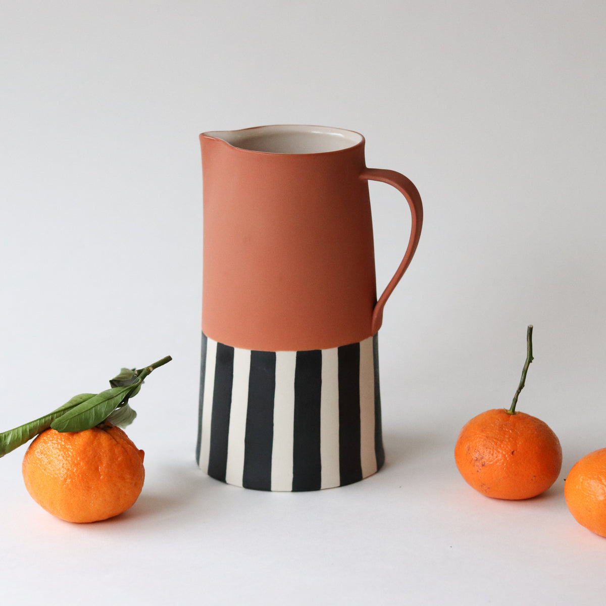 Pitchers – Elizabeth Benotti Ceramics